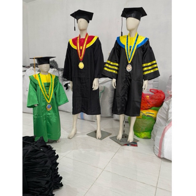 Jual Pakaian Toga Wisuda Baju Anak TK SD SMP SMA Kuliah Set BAHAN SATIN ...