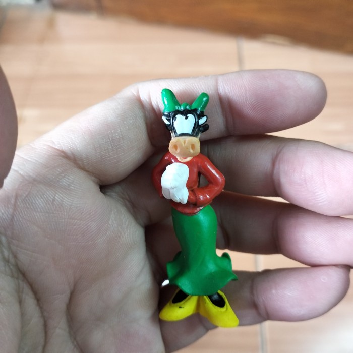 Jual Figure Disney Clarabelle Cow - Static Figure | Shopee Indonesia