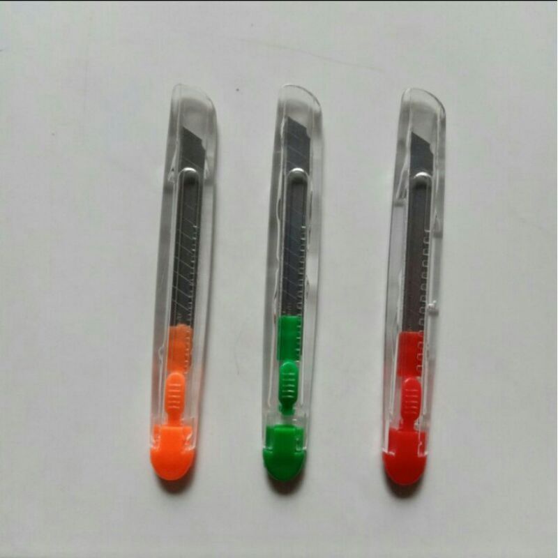 Jual Cutter Kecil Gunindo rencengan Sc-9 ( 1lbr/12pcs ) | Shopee Indonesia