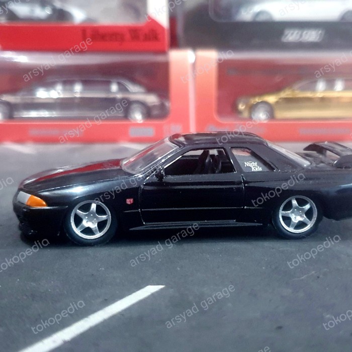 Jual Diecast Jadatoys Nissan Skyline GTR R32 Initial D Black 1:64 LP27 ...
