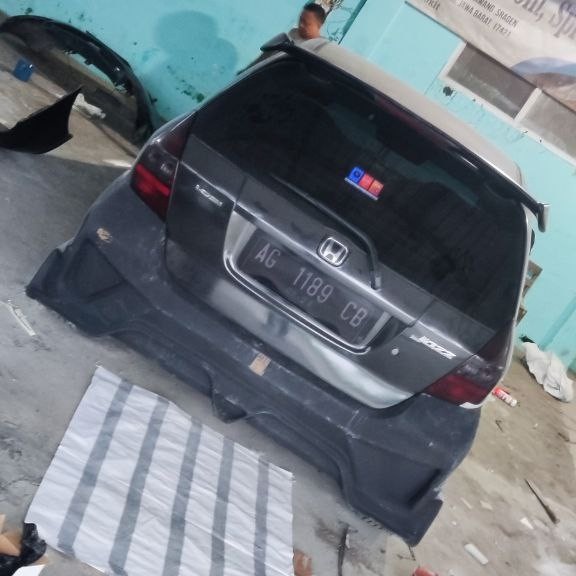 Jual bodykit jazz gd3 body kit jazz bodikit jazz TOP QUALITY kuat,tebal ...