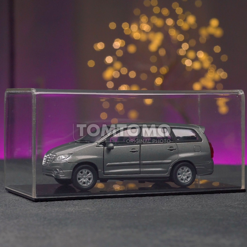 Jual Tomtomo Toyota Kijang Innova Black White Diecast Miniatur Mobil ...