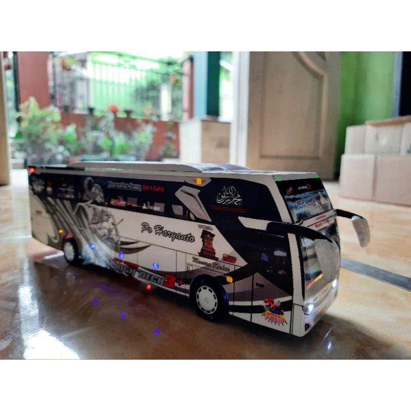 Jual Miniatur bus Remote Control DETIL TERBAIK !!! MODEL TERLENGKAP ...