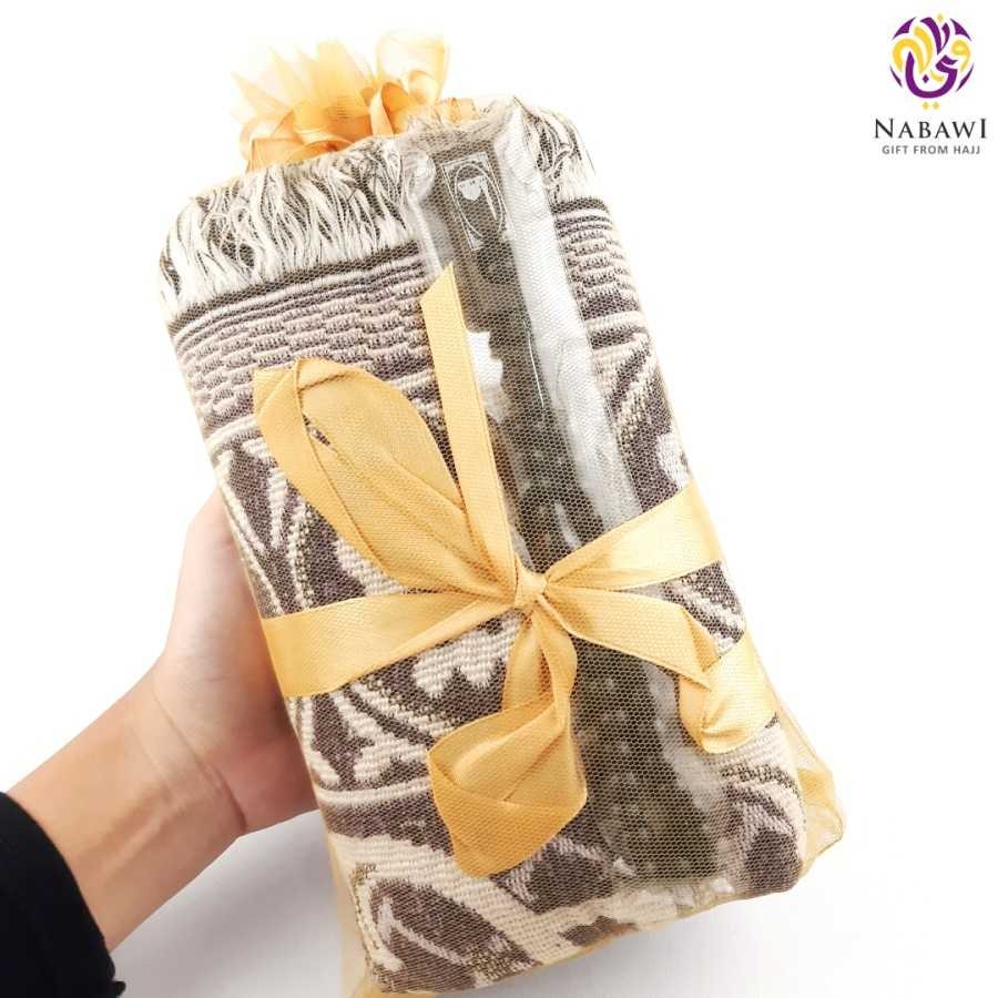 Jual Paket Souvenir Sajadah Dewasa Tile Tasbih Kayu Tasyakuran Tahlilan ...