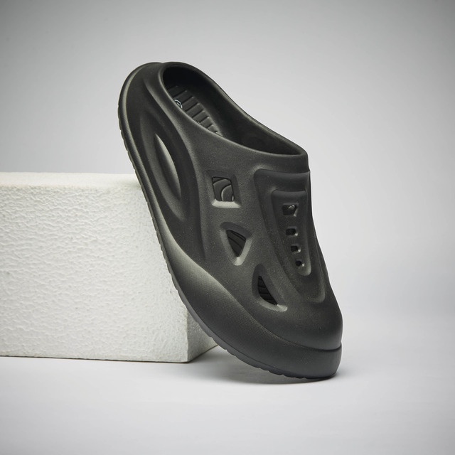 Jual Max Fashions Plain Cutwork Slip-On Sliders Max Fashions Indonesia ...