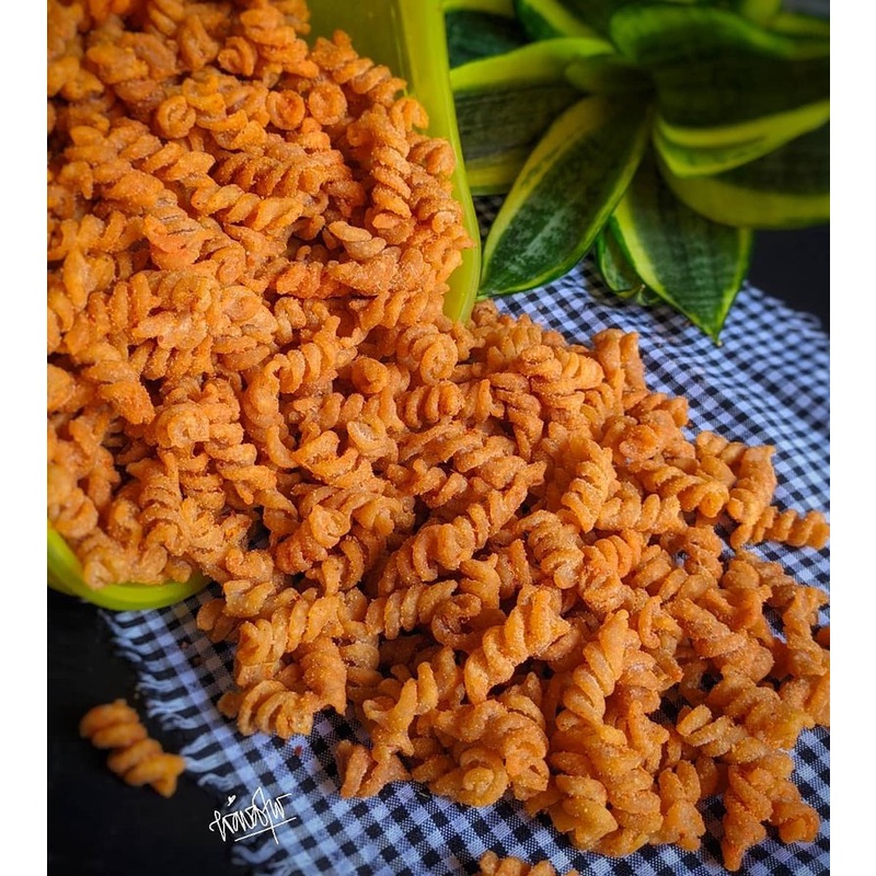 Jual Makroni Spiral Pedas Balado 5 KG Kiloan Murah Enak / Makaroni ...