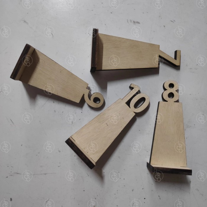Jual LICRO WOODEN TABLE STAND NUMBER PAPAN NOMOR MEJA ANGKA KAYU POLOS ...