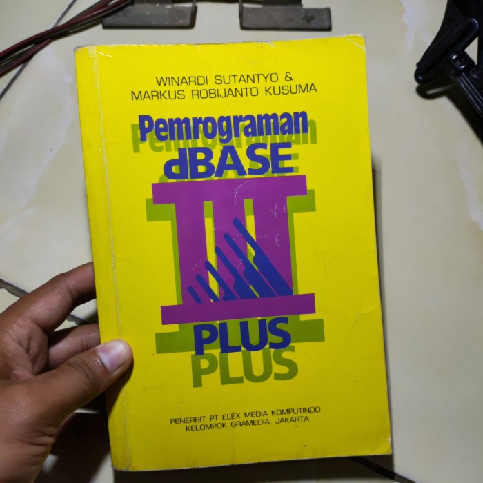 Jual PEMOGRAMAN DBASE III PLUS - WINARDI SUTANTYO original | Shopee ...