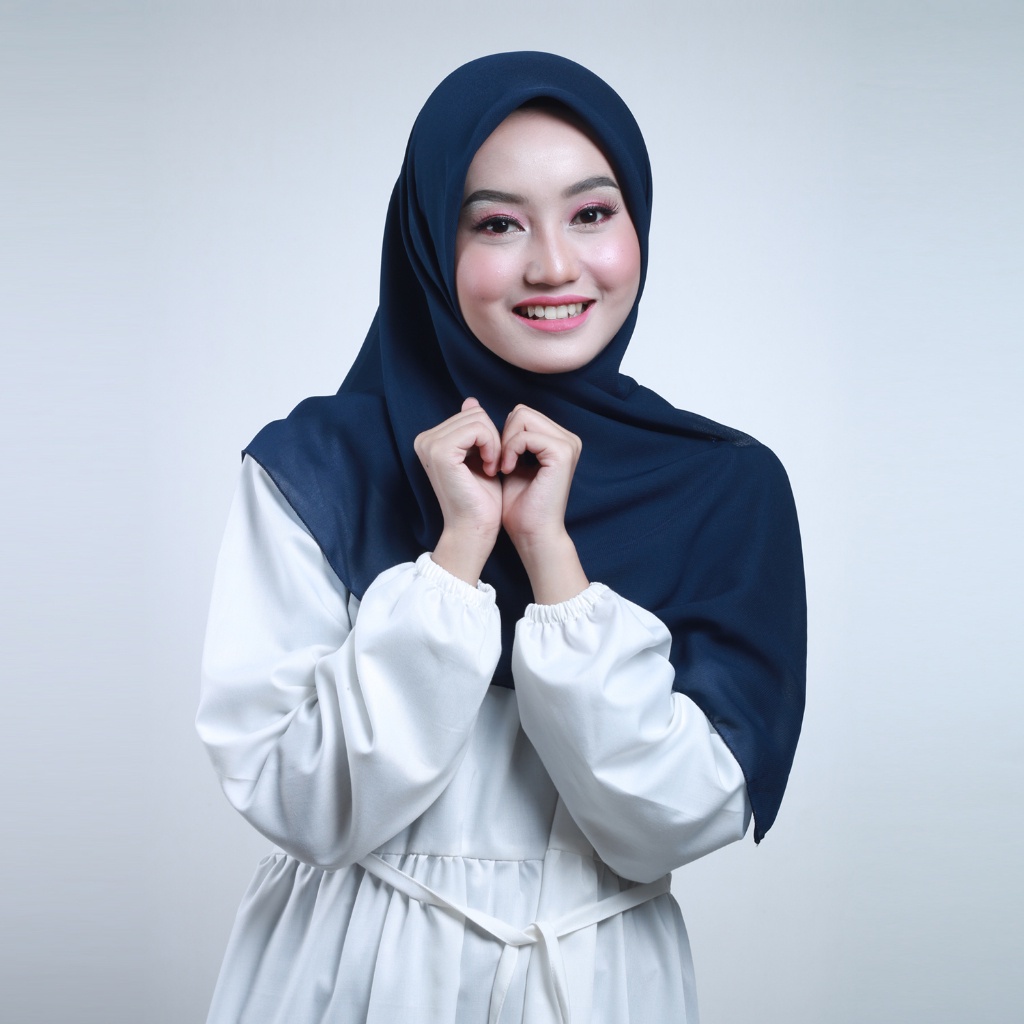 Jual Hijab Bella Square Pollycotton Premium - Jilbab Segiempat Polos Warna Biru Dongker ( Navy ...