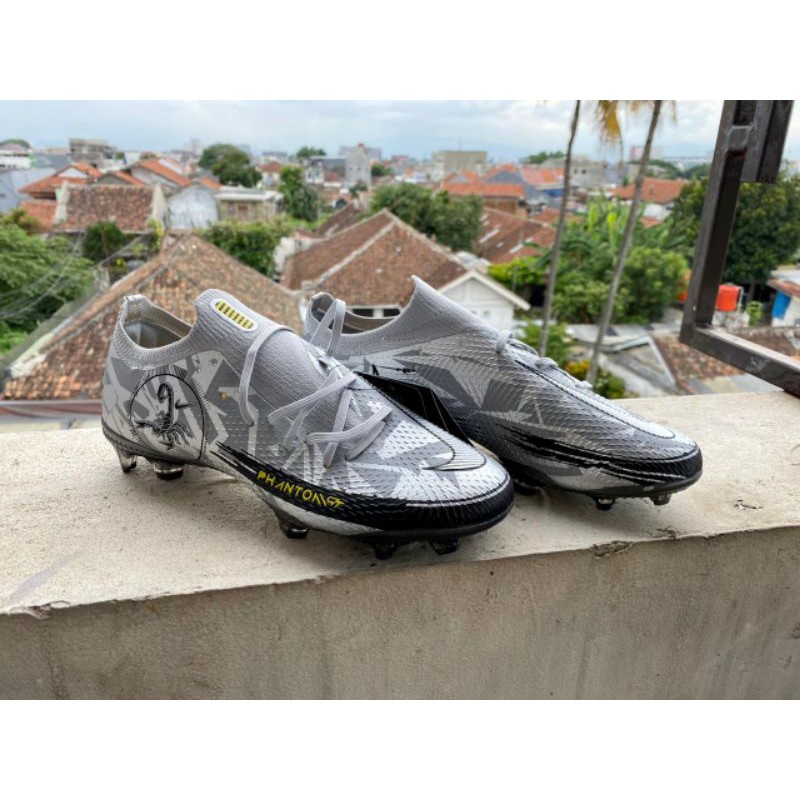 Jual Sepatu Bola Nike Phantom GT Elite Scorpion | Shopee Indonesia