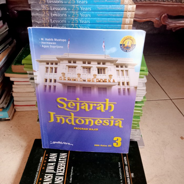 Jual ORI BUKU SEJARAH INDONESIA PROGRAM WAJIB SMA KELAS 12 | Shopee Indonesia