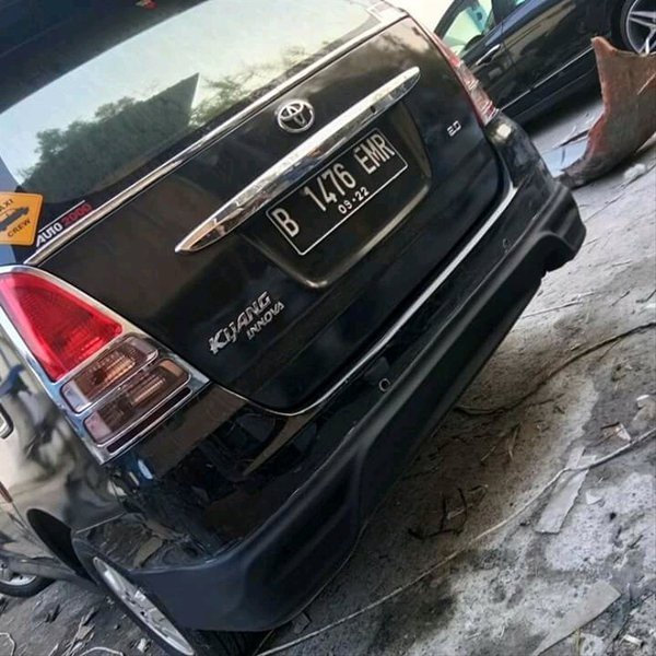 Jual bodykit Toyota Innova 2009 2010 2011 airmaster BOSS body kit ...