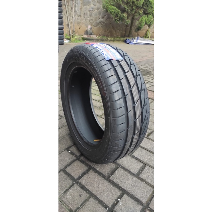 Jual Ban Race Semi Slick R17 205/45 Mobil Jazz City Car - Delium ...