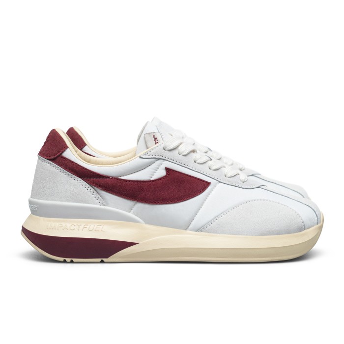 Jual Sepatu Compass Velocity Creme Cherry | Shopee Indonesia