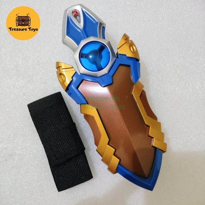 Jual part dx knight brace ultraman mebius hikari recast - knight brace ...
