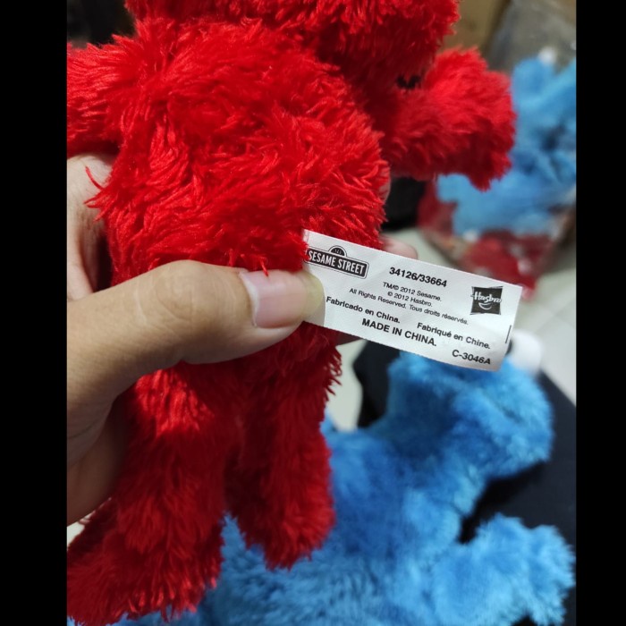 Jual Boneka Sesame Street Figure Elmo Cookie Monster Hasbro - Elmo ...