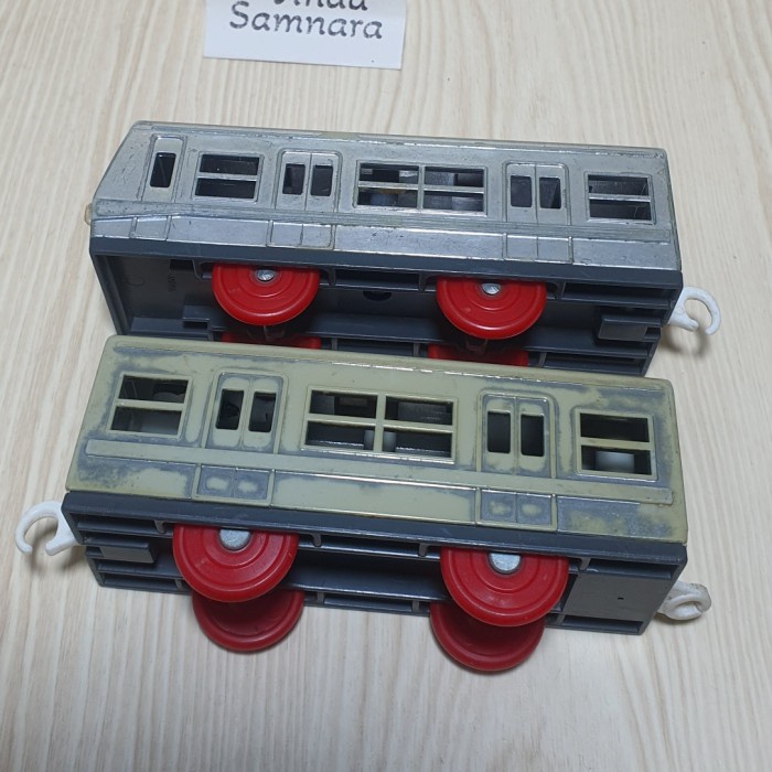 Jual Takara Tomy Plarail Tokyo Metro TM 6000 Chiyoda Line | Shopee ...