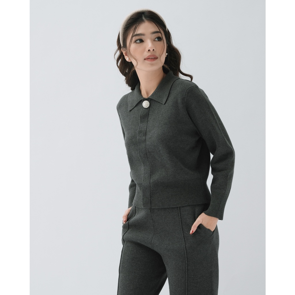 Jual Ara Dark Grey Cardigan | Shopee Indonesia