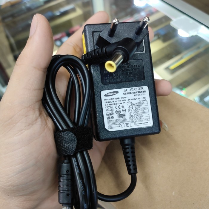 Jual MONITOR CHARGER ADAPTOR SAMSUNG 16, 19, 20inc 14V - 1.027A ...