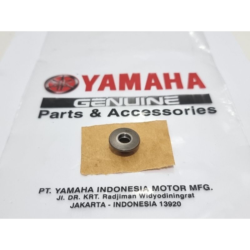 Jual Retainer Valve Rumah kuku topi klep Yamaha R25 MT25 original | Shopee Indonesia