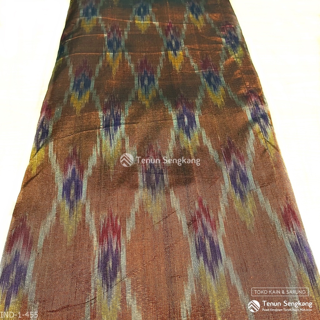 Jual Kain Tenun Ikat Sutra Bugis Makassar Jingga Kehitaman - Tenun ...