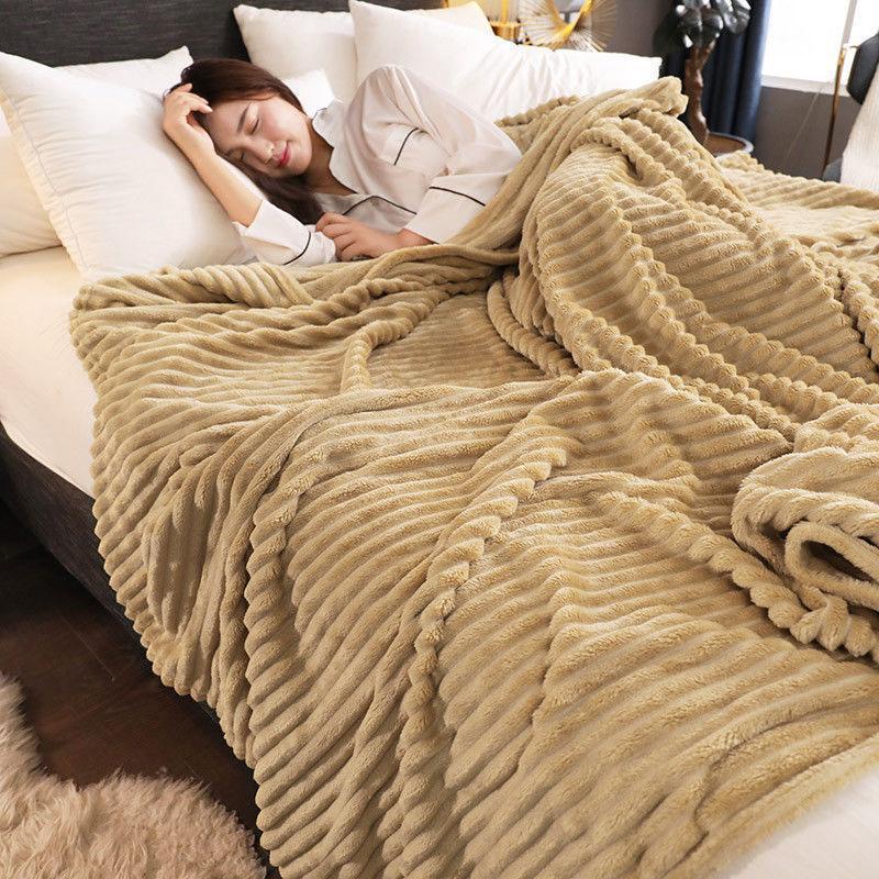 Jual Selimut Dewasa Bulu Halus Motif Polos Cream 180x200 Tebal ...