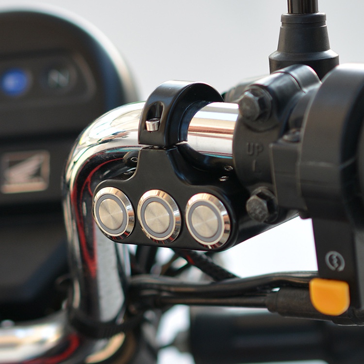 Jual Saklar Switch Tombol Lampu Motor 3 Tombol Multifungsi Modifikasi ...