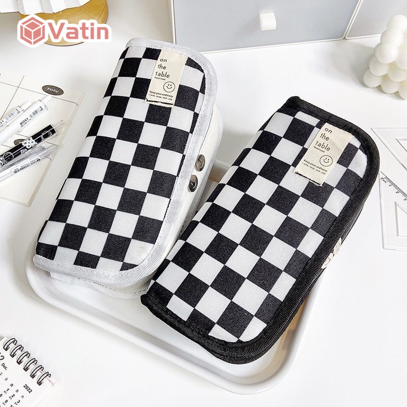 Jual kotak alat tulis/kotak pensil/kotak pensil kotak-kotak hitam putih ...