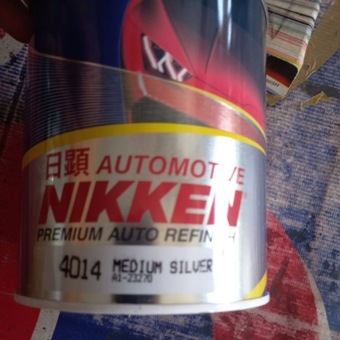 Jual CAT NIKKEN SILVER MEDIUM 8283 | Shopee Indonesia