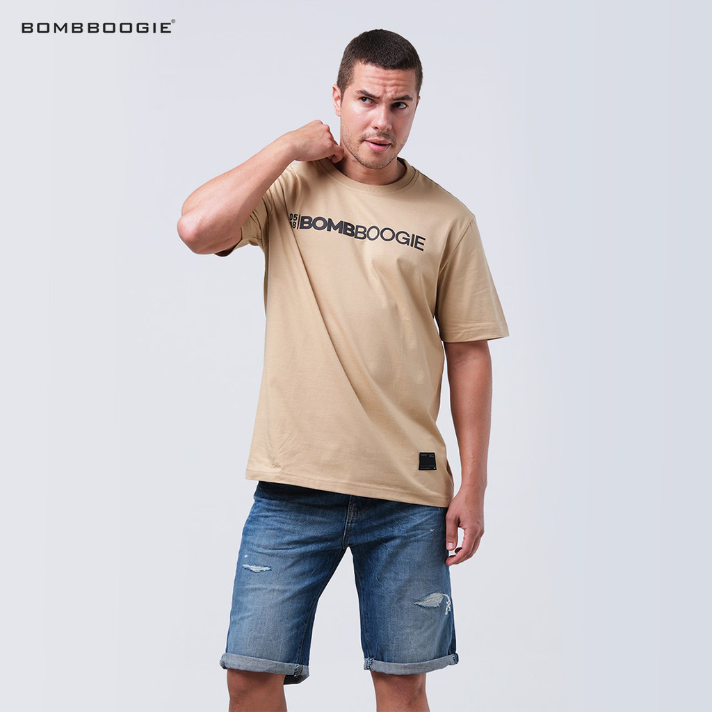 Jual Bombboogie Kaos Pria Regular Correy Light Khaki 2.0 12E40B4LK | Shopee Indonesia