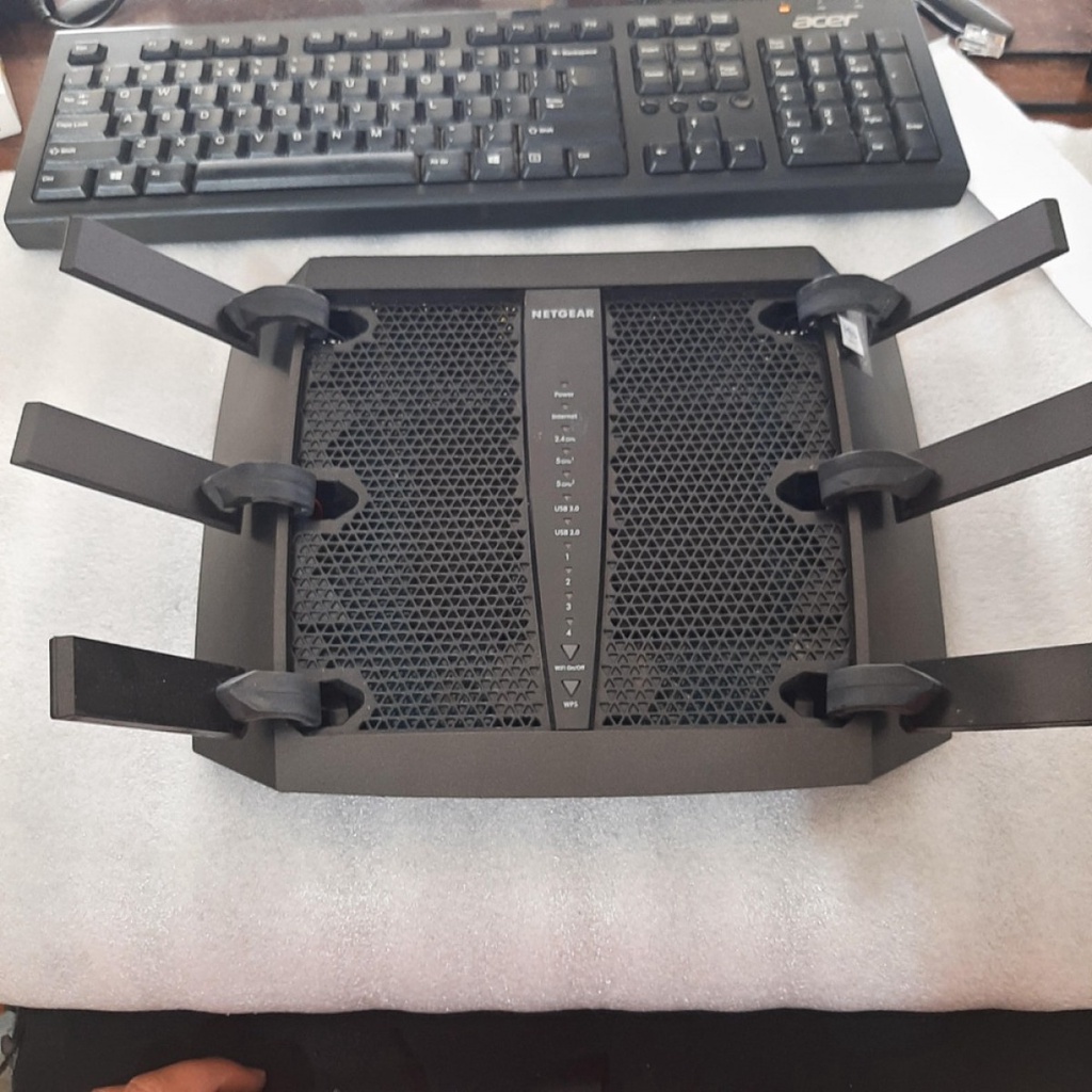 Jual NETGEAR R8000 AC3200 Nighthawk X6 Tri-Band WiFi Router | Shopee ...