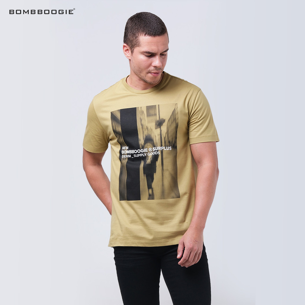 Jual Bombboogie Kaos Pria Slimfit Monrow Olive 12E24B4OL | Shopee Indonesia
