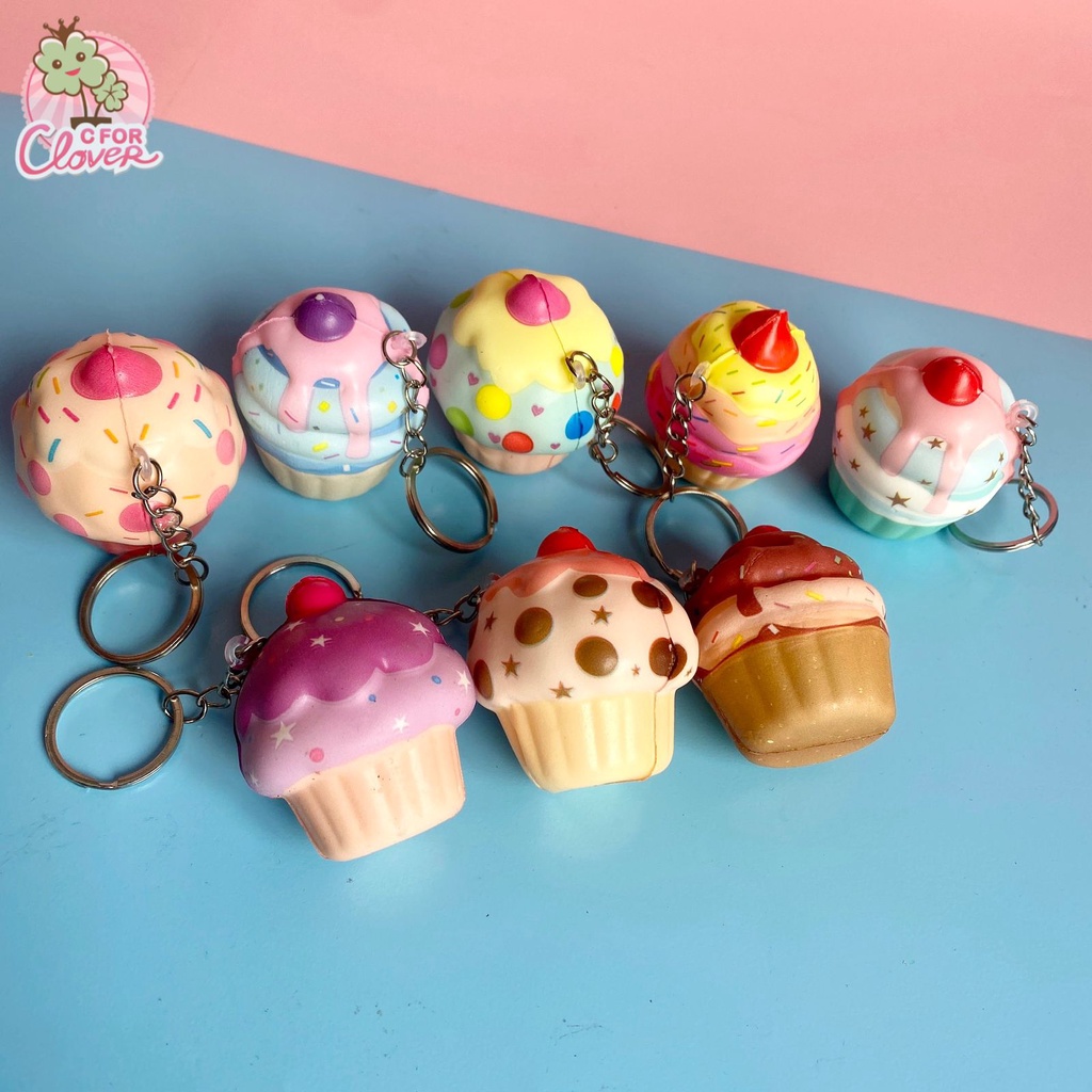 Jual YUMMY CUPCAKE SQUISHY KEYCHAIN squishy kue makanan palsu ulang ...