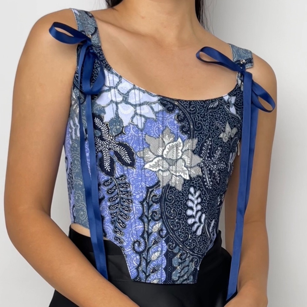 Jual Seashell Corset Top (Pre-Order) - Kanona | Shopee Indonesia