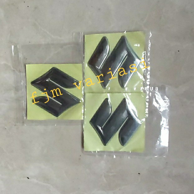 Jual JUAL EMBLEM LOGO LAMBANG SUZUKI APV ERTIGA BALENO UNIVERSAL ORIGINAL ASLI | Shopee Indonesia