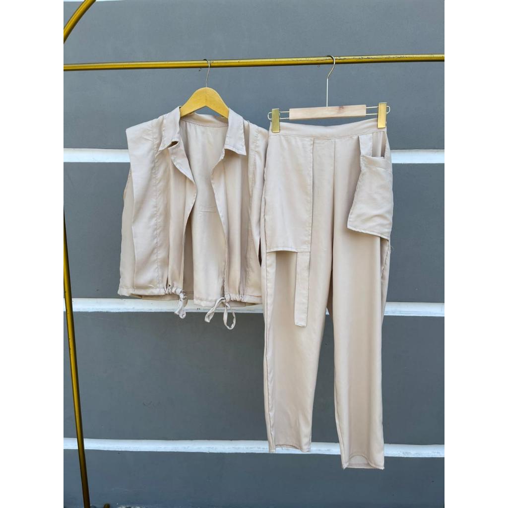 Jual Setelan Wanita Remaja Model Terbaru Oneset Rompi + Celana Cargo ...