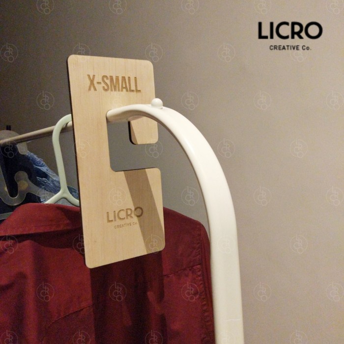 Jual LICRO WOODEN SIZE HANGER UKURAN KAYU | Shopee Indonesia