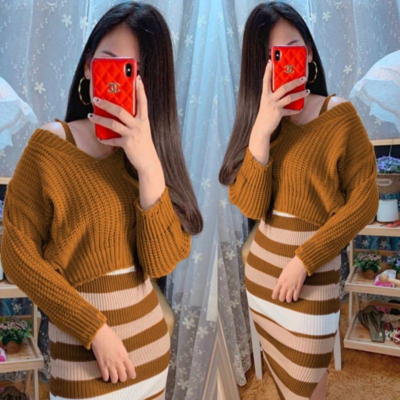 Jual atasan YUPI crop RAJUT,jual terpisah(bukan one set) | Shopee Indonesia