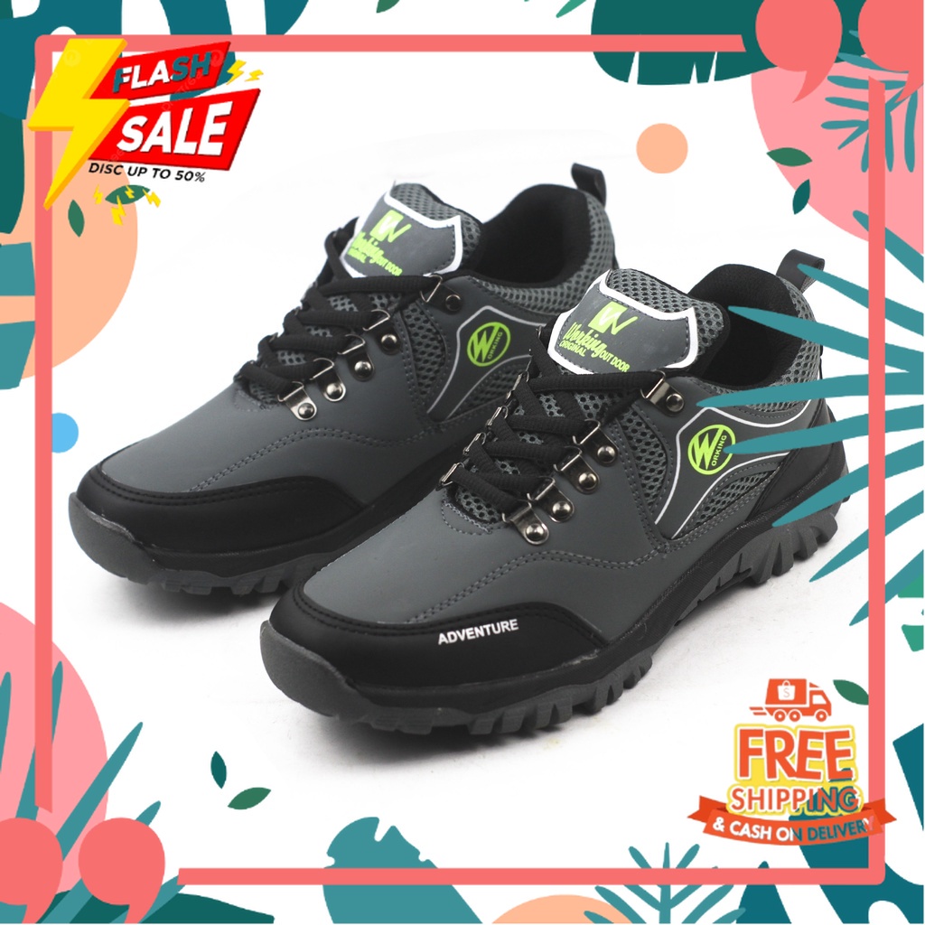 Jual Sepatu boots pria safety adventure kulit sintetis hiking tracking ...
