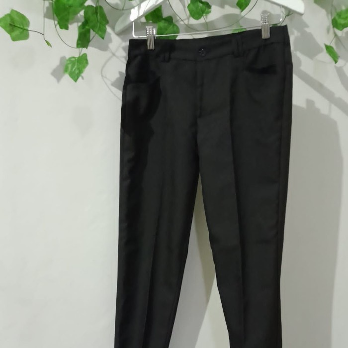 Jual celana panjang kain hitam seragam matahari | Shopee Indonesia