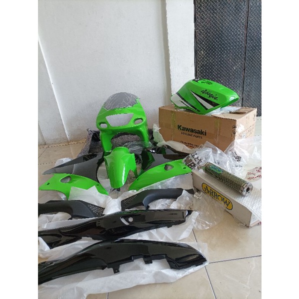 Jual kover bodi cowling set ninja rr old se hijau lengkap tangki bensin ...