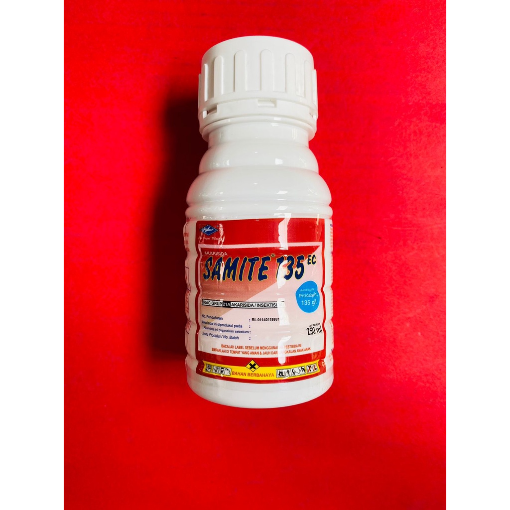 Jual akarisida SAMITE 135EC isi 250 ml dari Cap kapal terbang ...