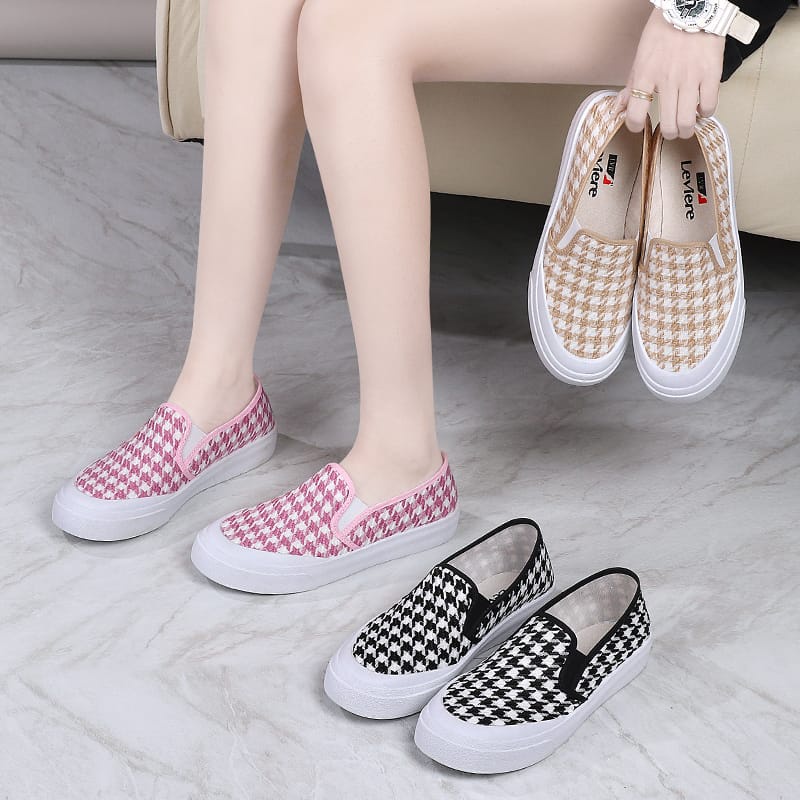Jual PLK CUCI GUDANG TG1728 Sepatu Slip On Wanita Motif Zigzag Sepatu ...