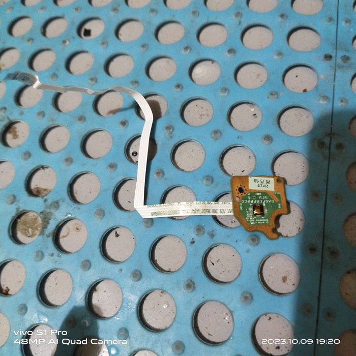 Jual Tombol power switch on off Lenovo Thinkpad E125 Copotan | Shopee ...