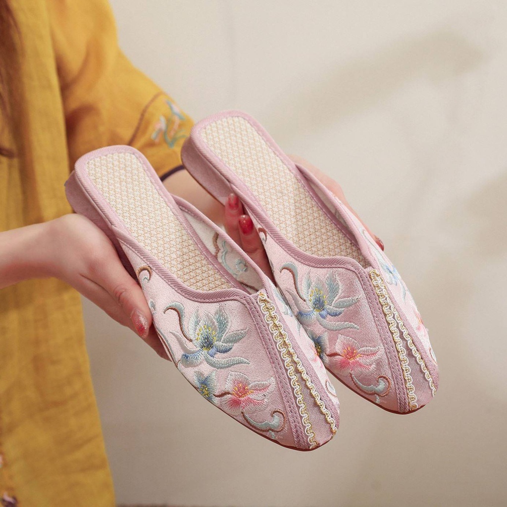 Jual Hanbok nasional, sepatu kain, dan bordir wanita cina kuno | Shopee ...