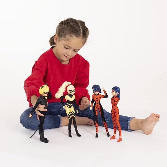 Jual Miraculous Ladybug Doll 10.5" Figure - Ladybug | Shopee Indonesia