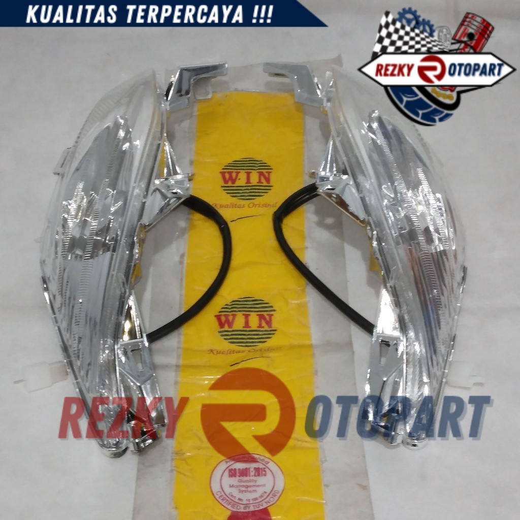 Jual Lampu Sen Depan Spacy 110 FI 2011 2012 2013 | front winker assembly WIN | sein kiri kanan ...