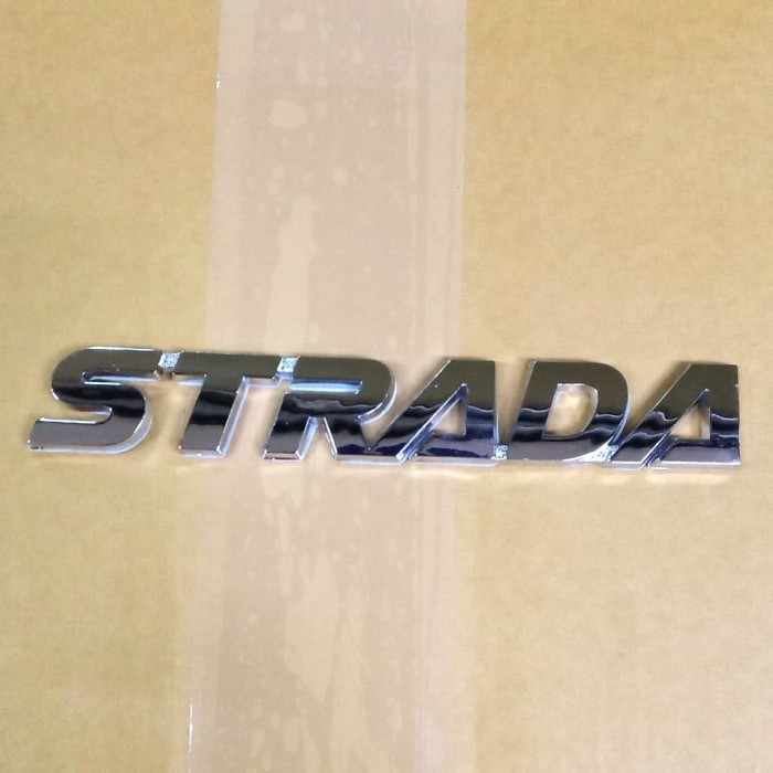 Jual emblem logo STRADA PART BARU | Shopee Indonesia