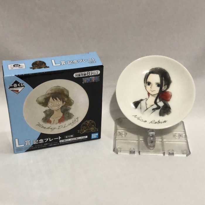 Jual Official one piece plate prize L robin | Shopee Indonesia