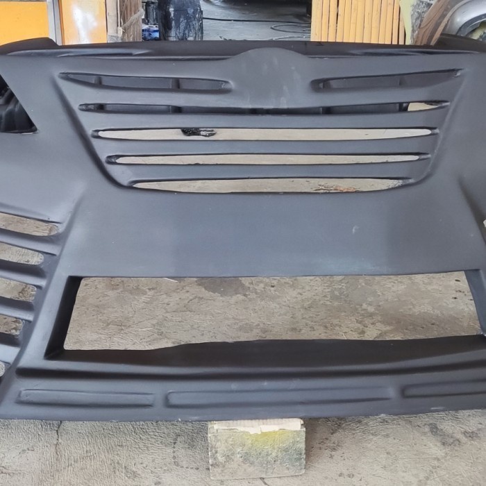 Jual BODY KIT bodykit bumper depan innova lexus grade a murah | Shopee ...
